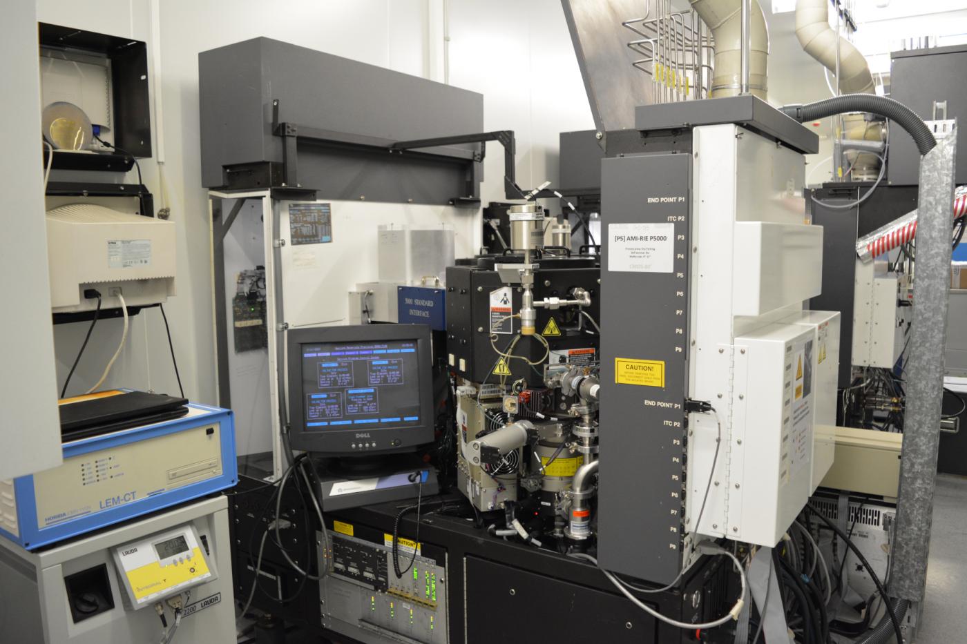 Técnicas y equipos del Área de Grabado Seco | IMB CNM